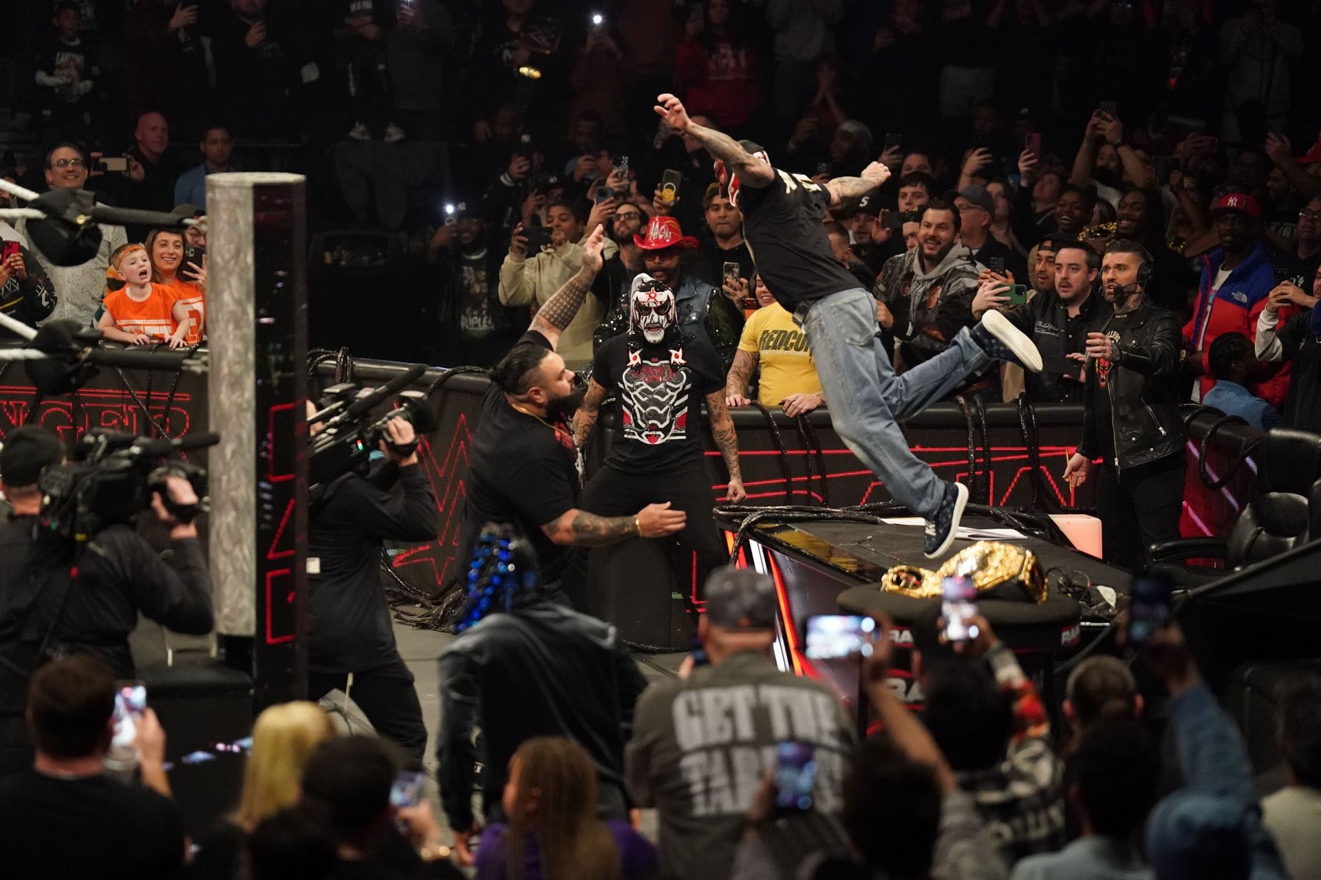 4 New feuds WWE has confirmed after the first episode of RAW in 2026