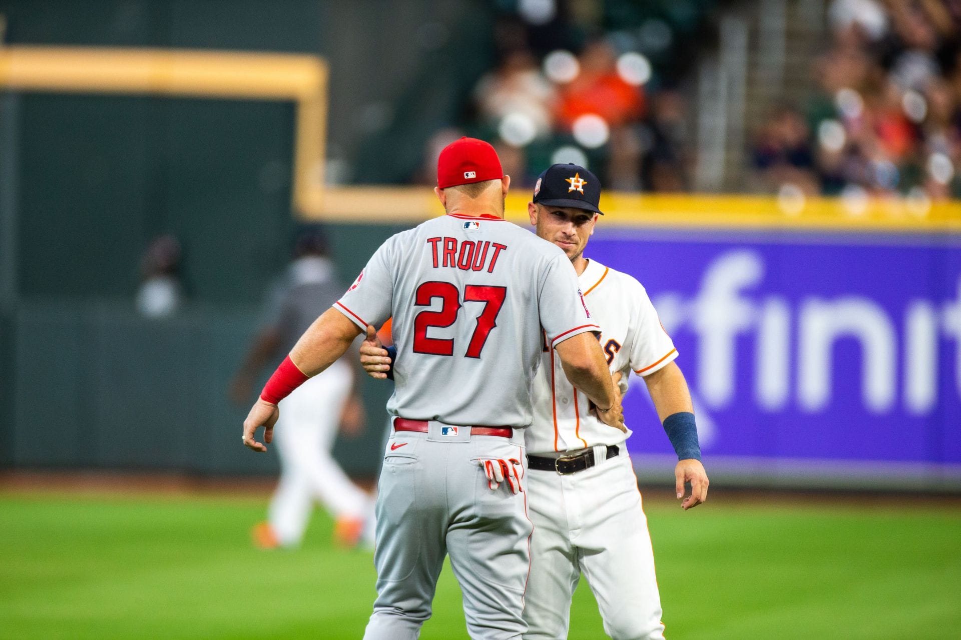 Alex Bregman reacts to Mike Trout's major announcement