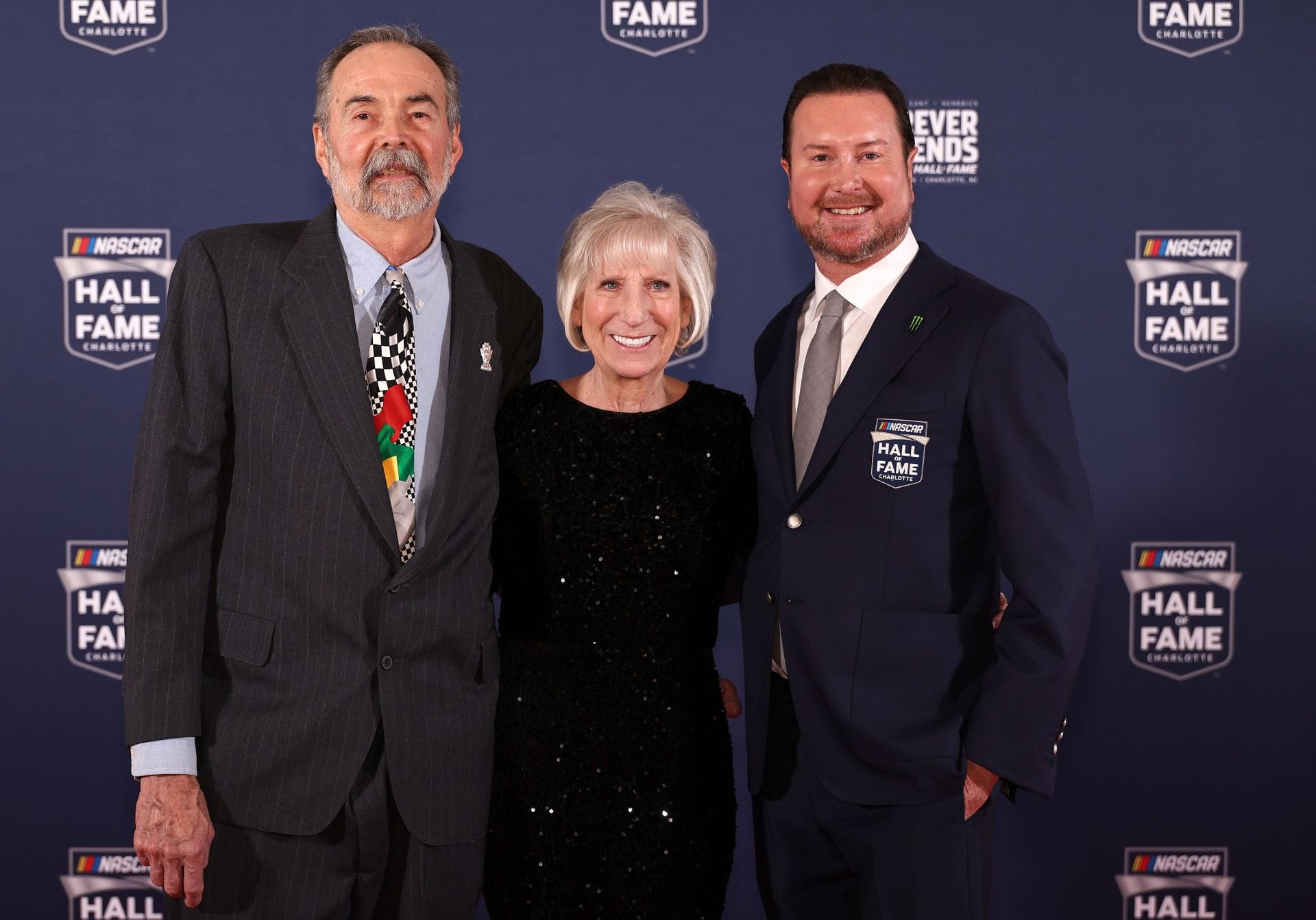 Kurt Busch's emotional Hall of Fame tribute to parents Tom and Gayle ...