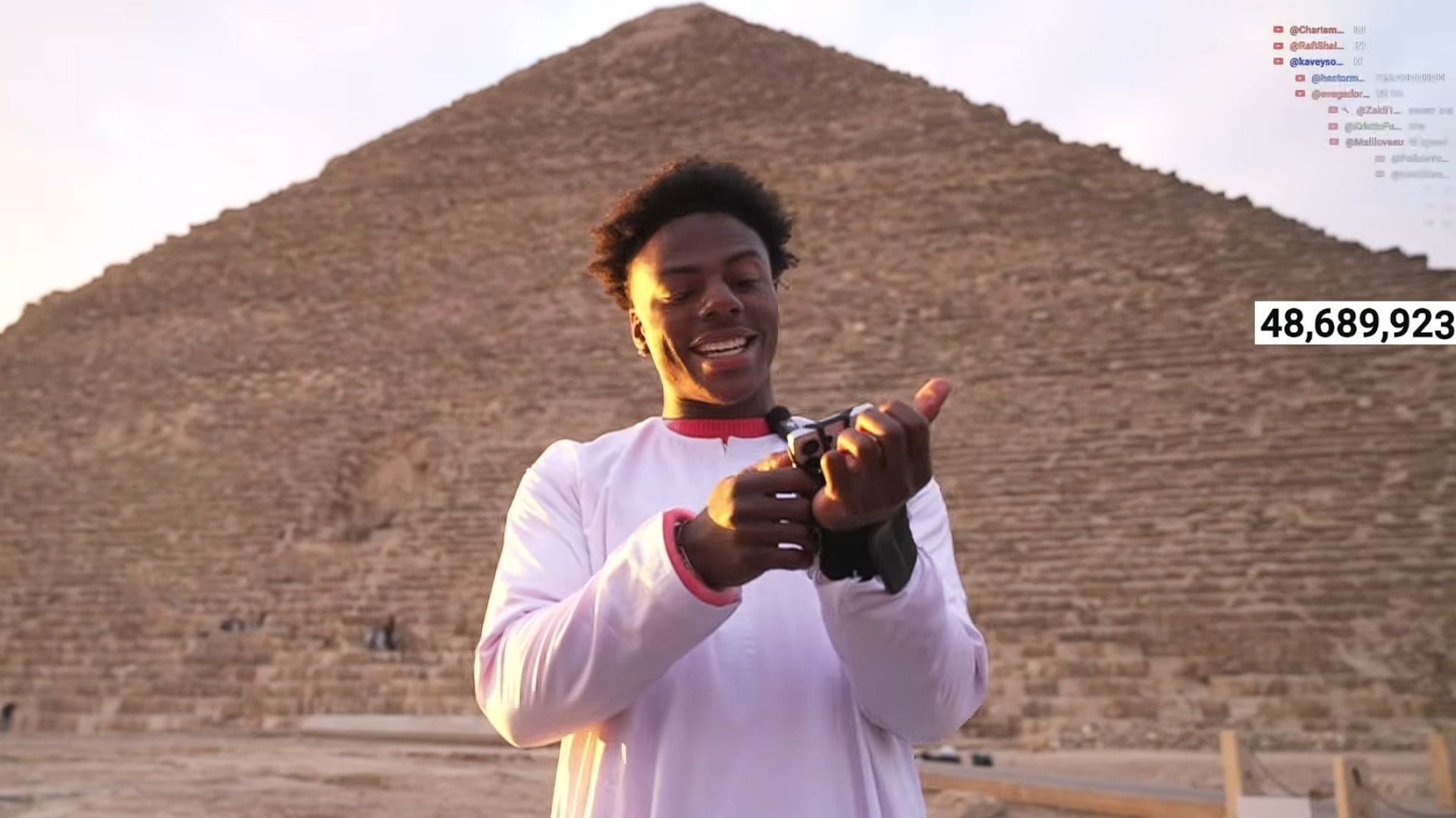 Is IShowSpeed the "first streamer to ever stream" inside the Pyramids ...