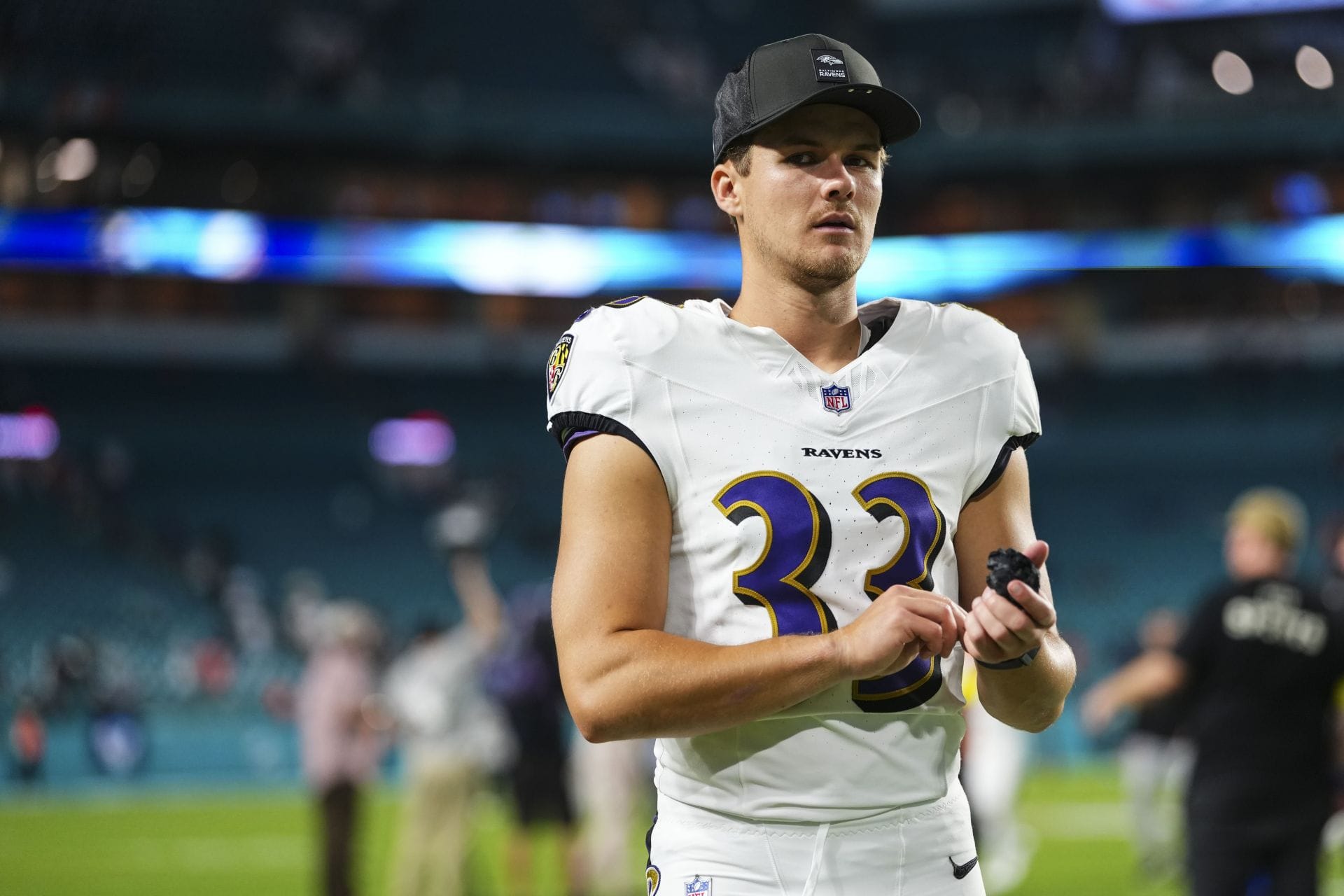 "God is Steelers fan," "Tyler Loop is the devil": NFL fans point ...