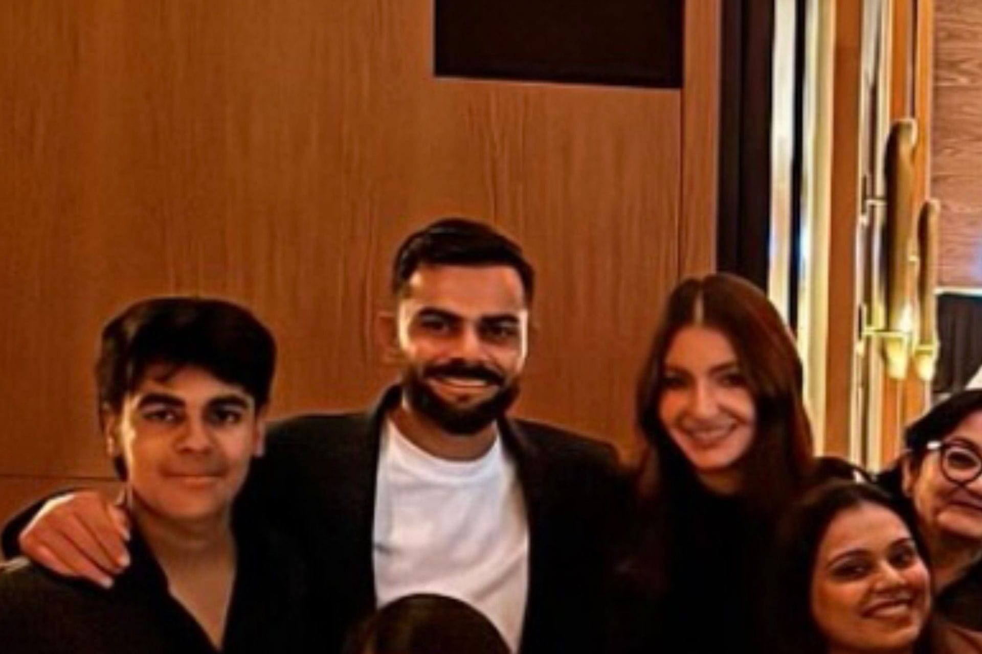Virat Kohli & Anushka Sharma spend 2026 New Year’s with extended family ...