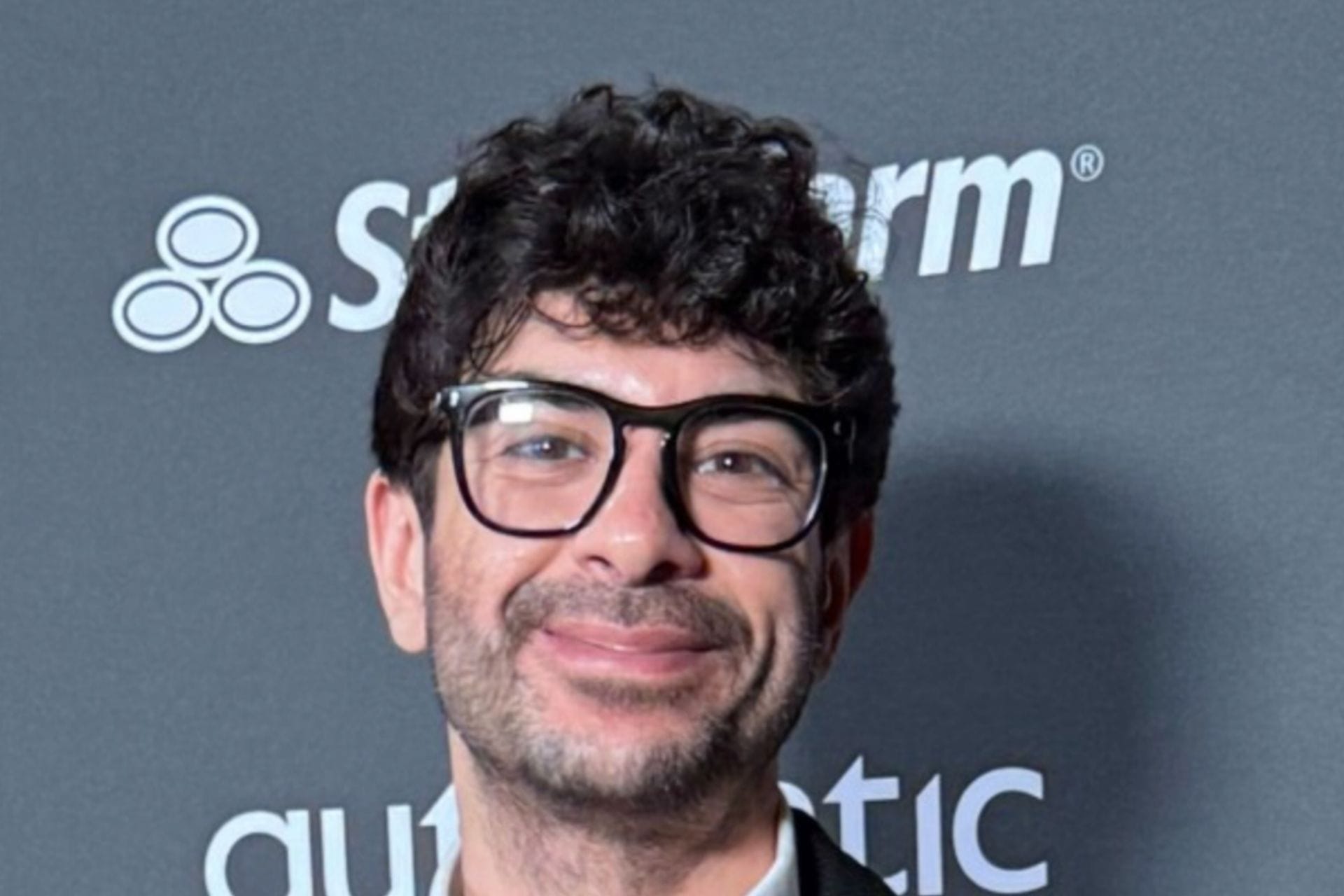 AEW signs Persephone, Hechicero, and Mascara Dorada to dual contracts ...