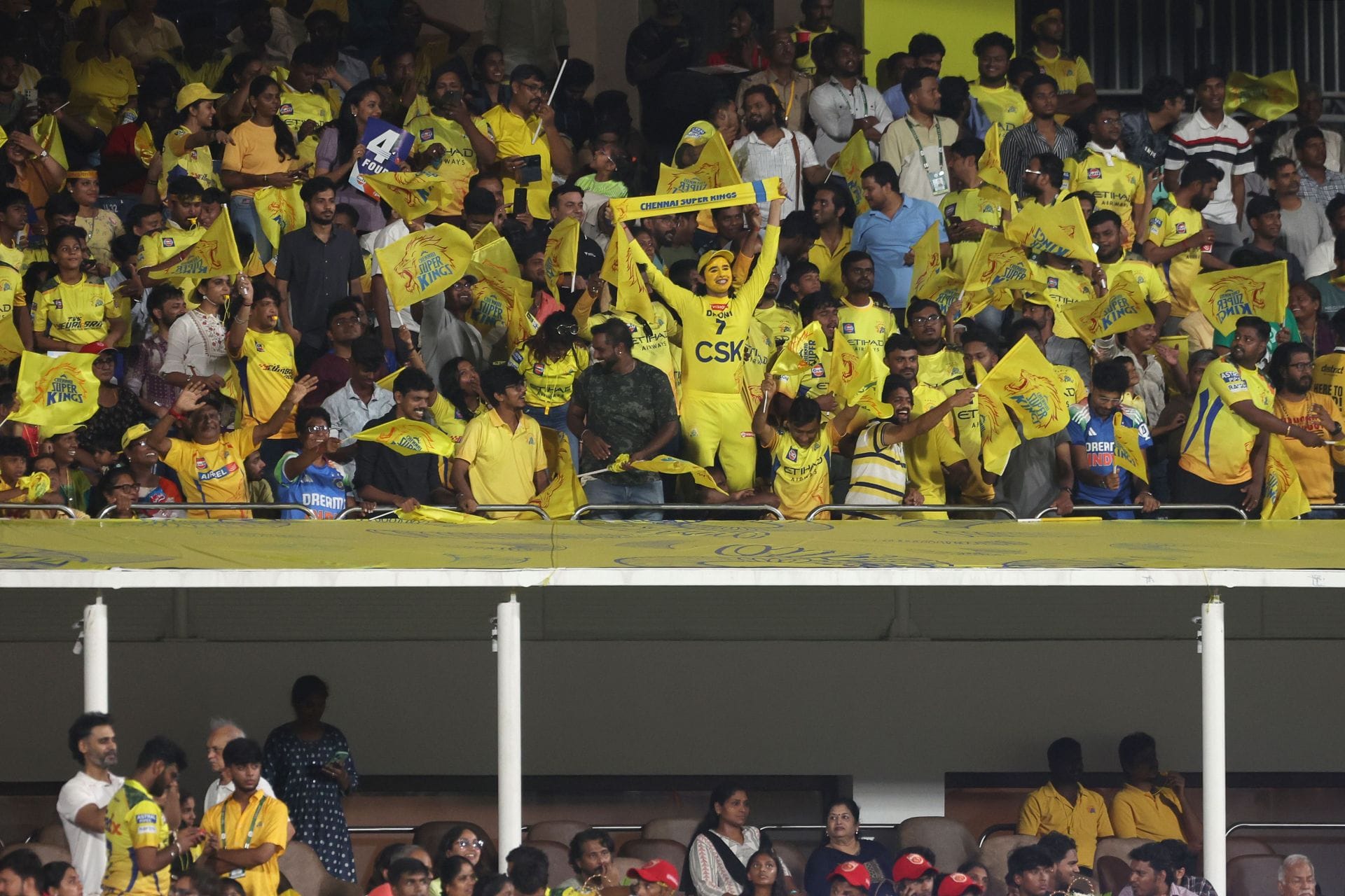 New CSK signing smashes Abhishek Sharma for 30 runs in an over en route ...