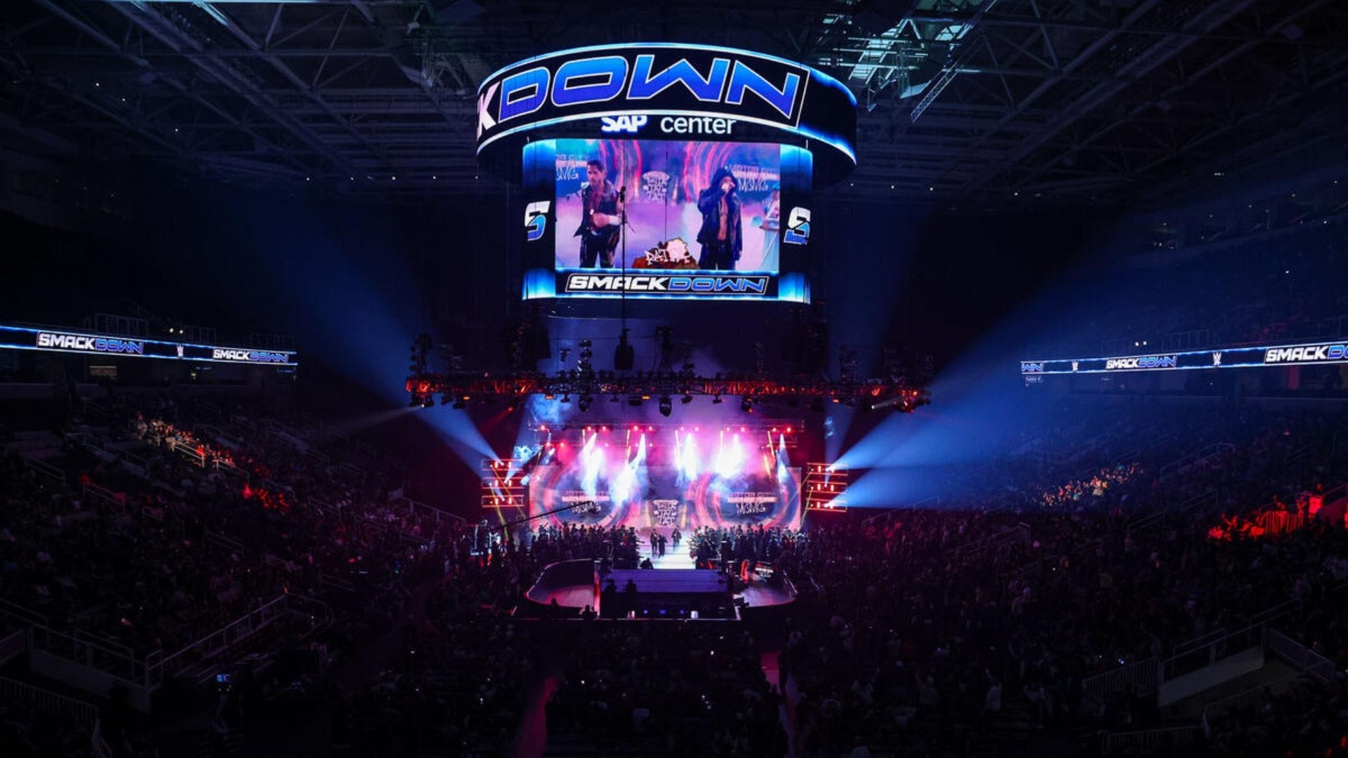 Major WWE star to kick off SmackDown ahead of high-stakes match - Reports