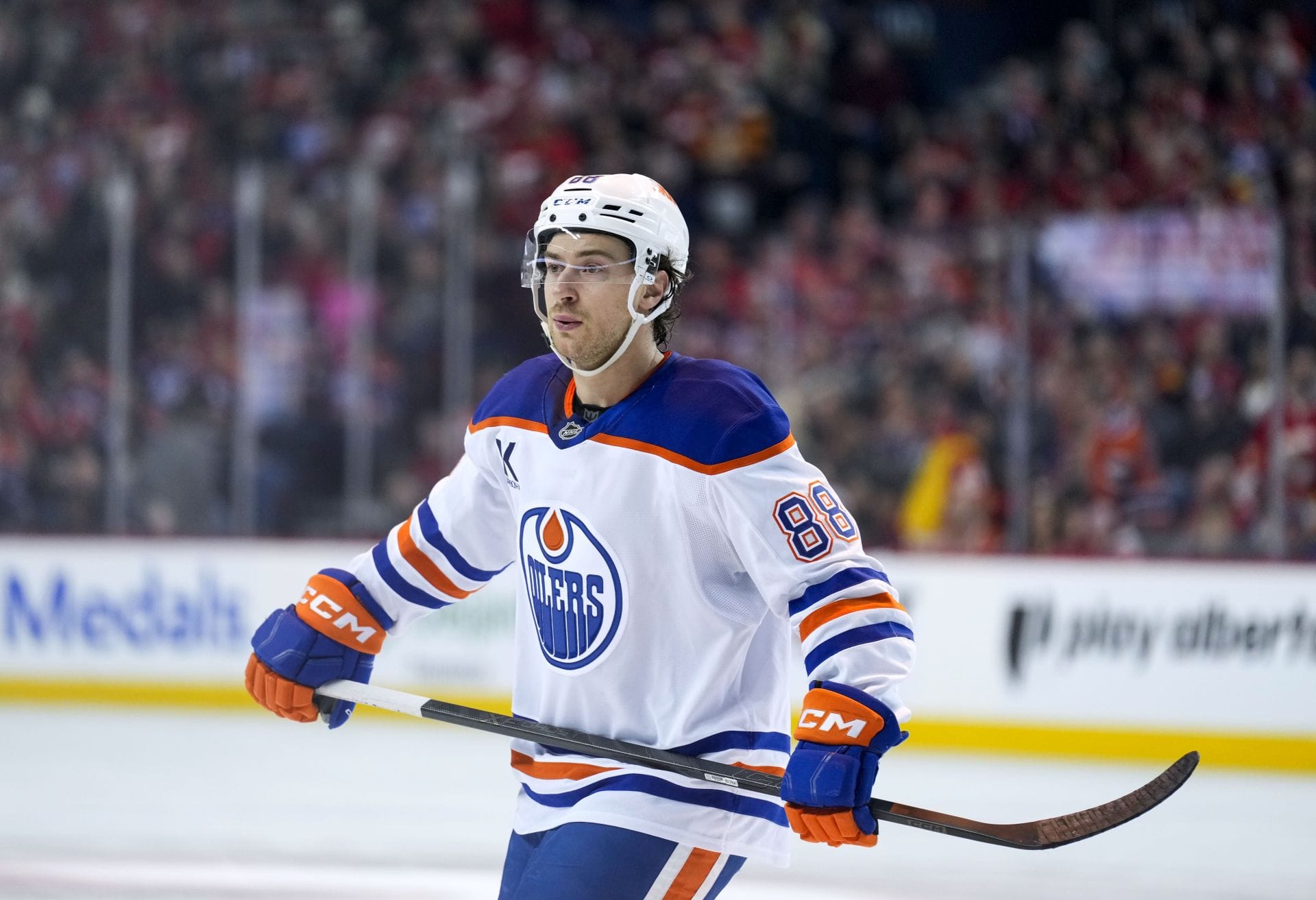 NHL trade rumors: Insider floats Oilers-Canucks swap deal involving ...