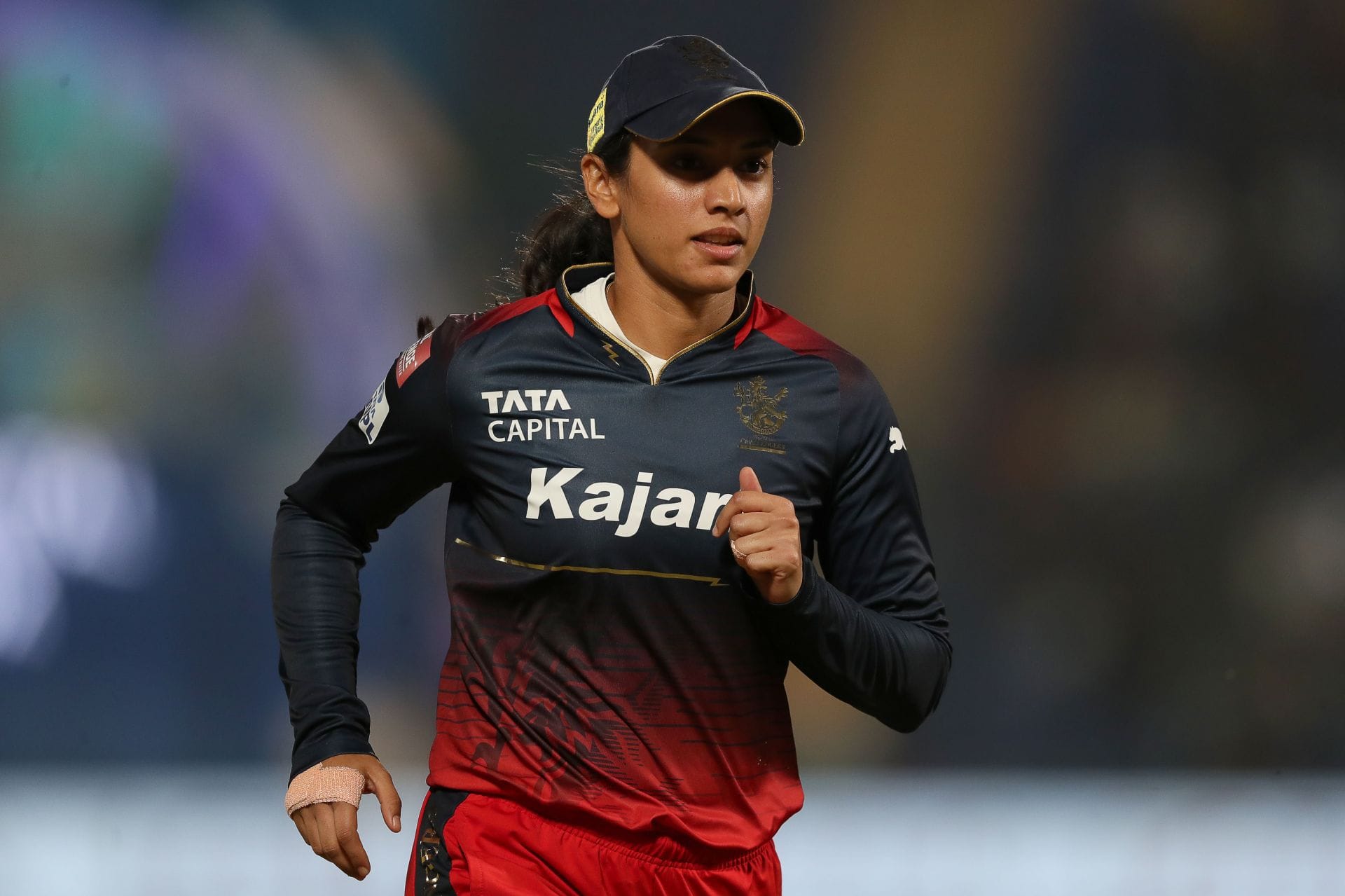 Radha Yadav smashes back-to-back fours as RCB defeat DC by 6 wickets to ...