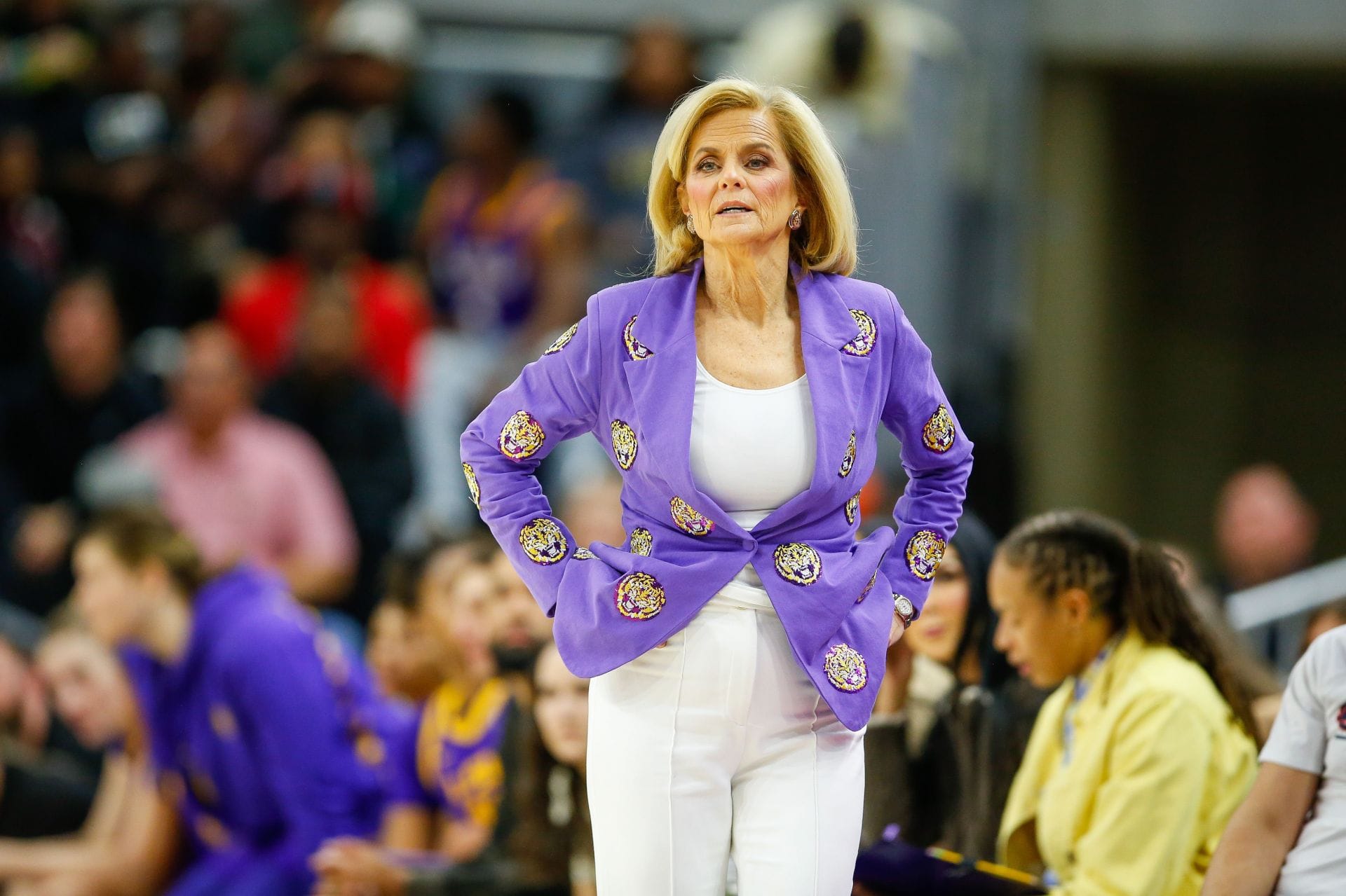 “Key & Peele would be proud”: College hoops fans buzz as Kim Mulkey’s ...