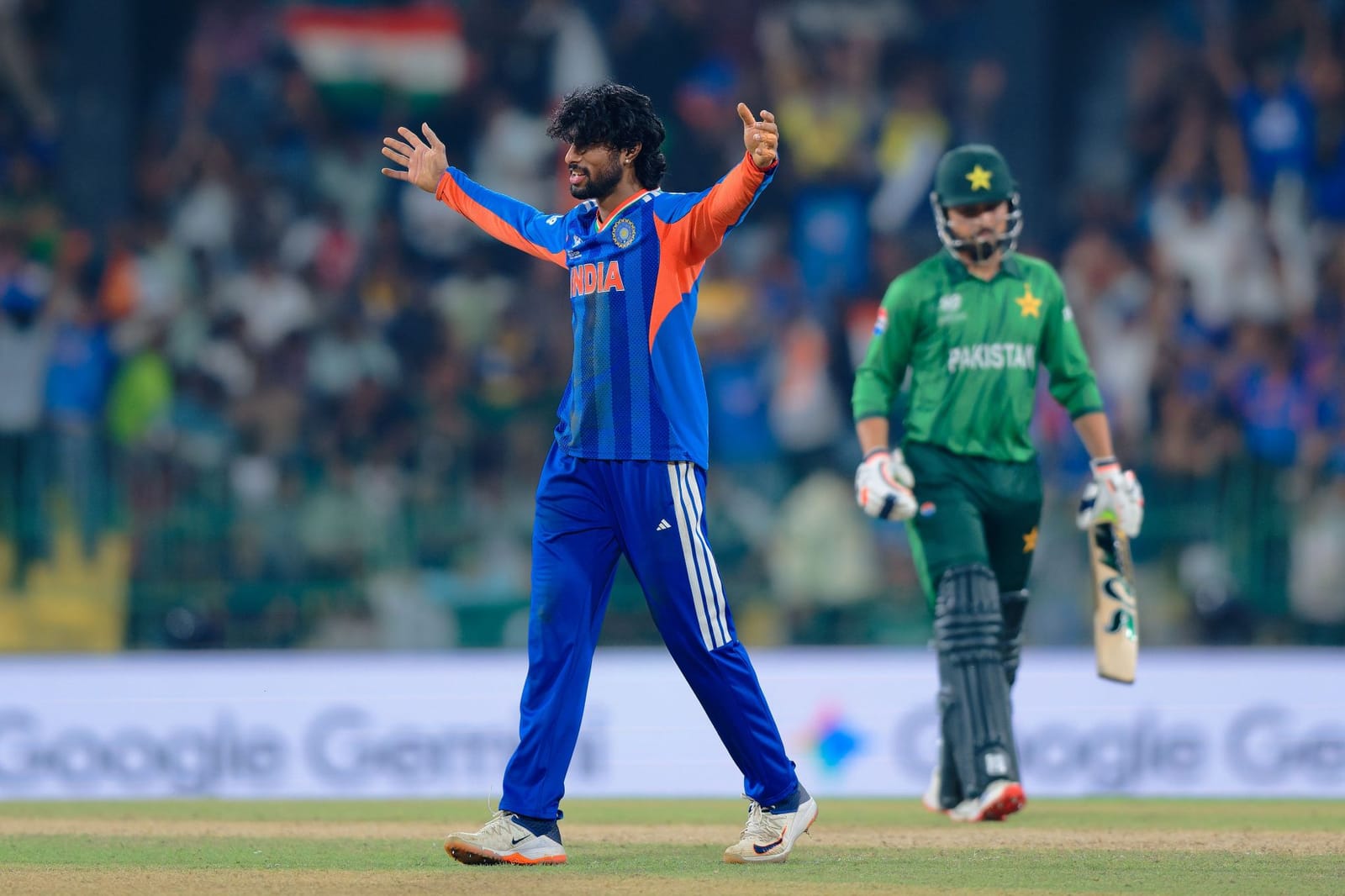 5 famous batters you may not know took a wicket in T20 World Cups ft ...