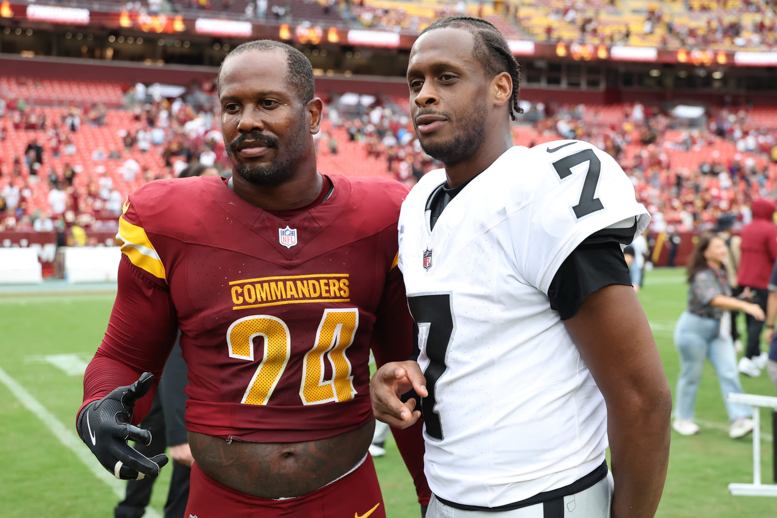 "It sounds great": Von Miller gets 100% honest about signing with ...