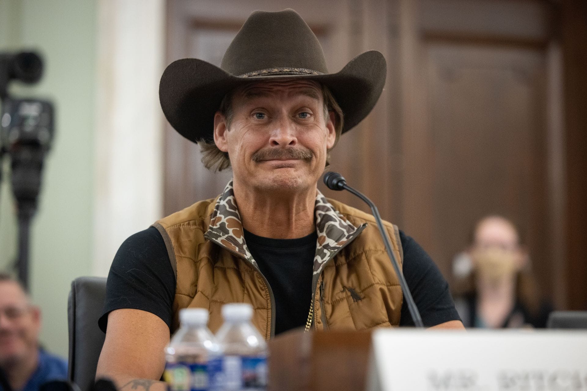 Andy Signore criticizes MAGA after Kid Rock’s "underage" lyrics go ...