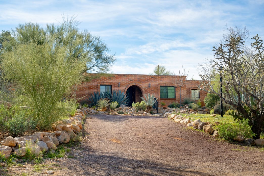 Nancy Guthrie case: Investigators are asking Tucson residents if they ...