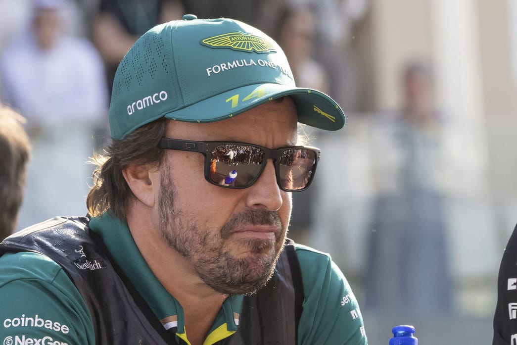 Fernando Alonso's Indy 500 return prospects alive as Zak Brown shares ...