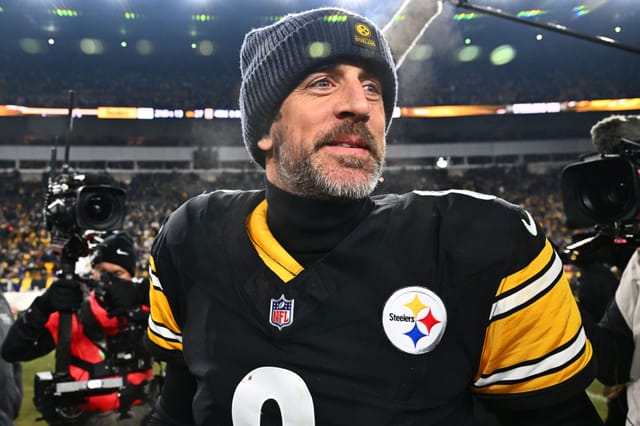 "Contending for Arch Manning" "He needs to retire": NFL fans react as ...