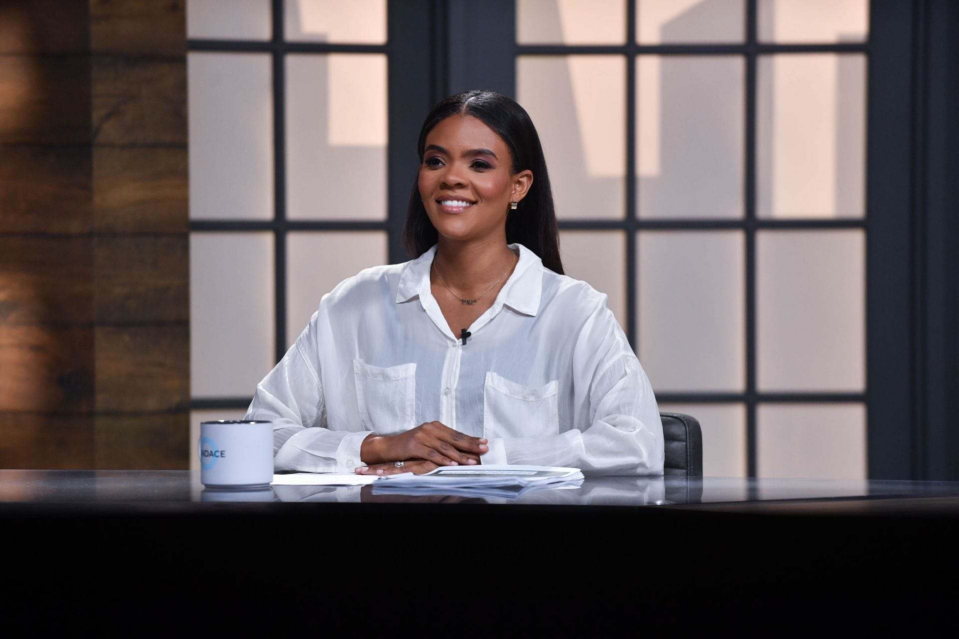 "IS SHE IN HERE RIGHT NOW?"- Nick Fuentes reacts to Candace Owens ...