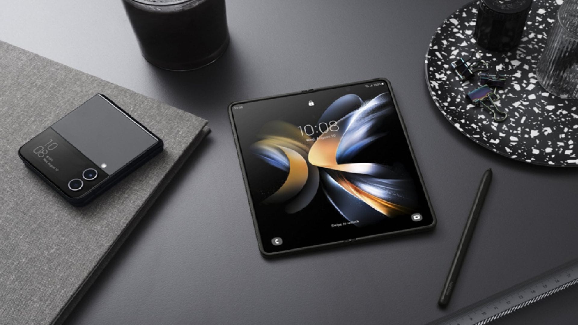 4 reasons to buy foldable smartphones