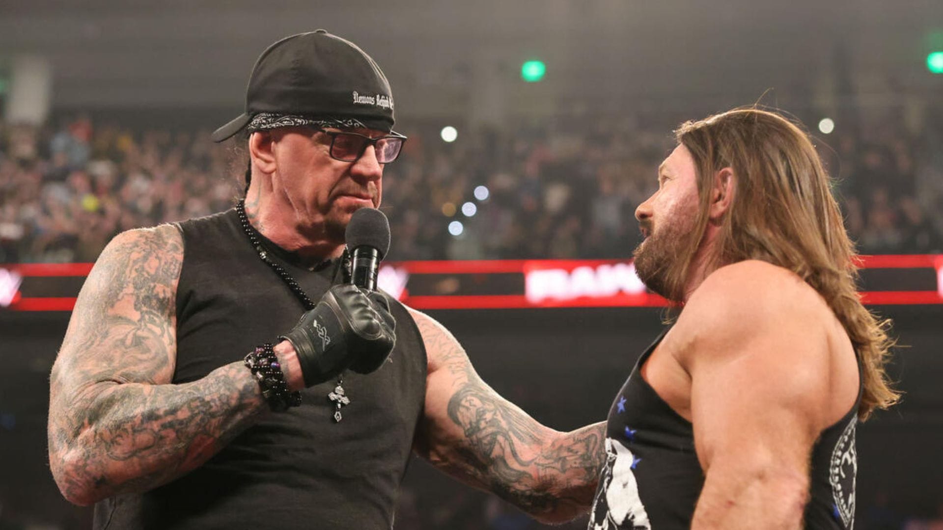 [WATCH] Unseen footage of AJ Styles and The Undertaker breaking ...