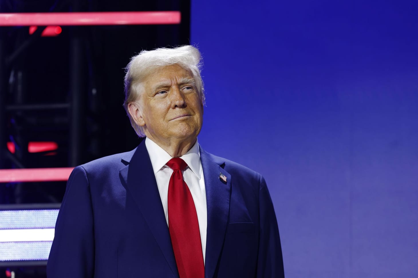 "Nice self own": Harry Sisson calls Trump "pedo protector" as reports ...