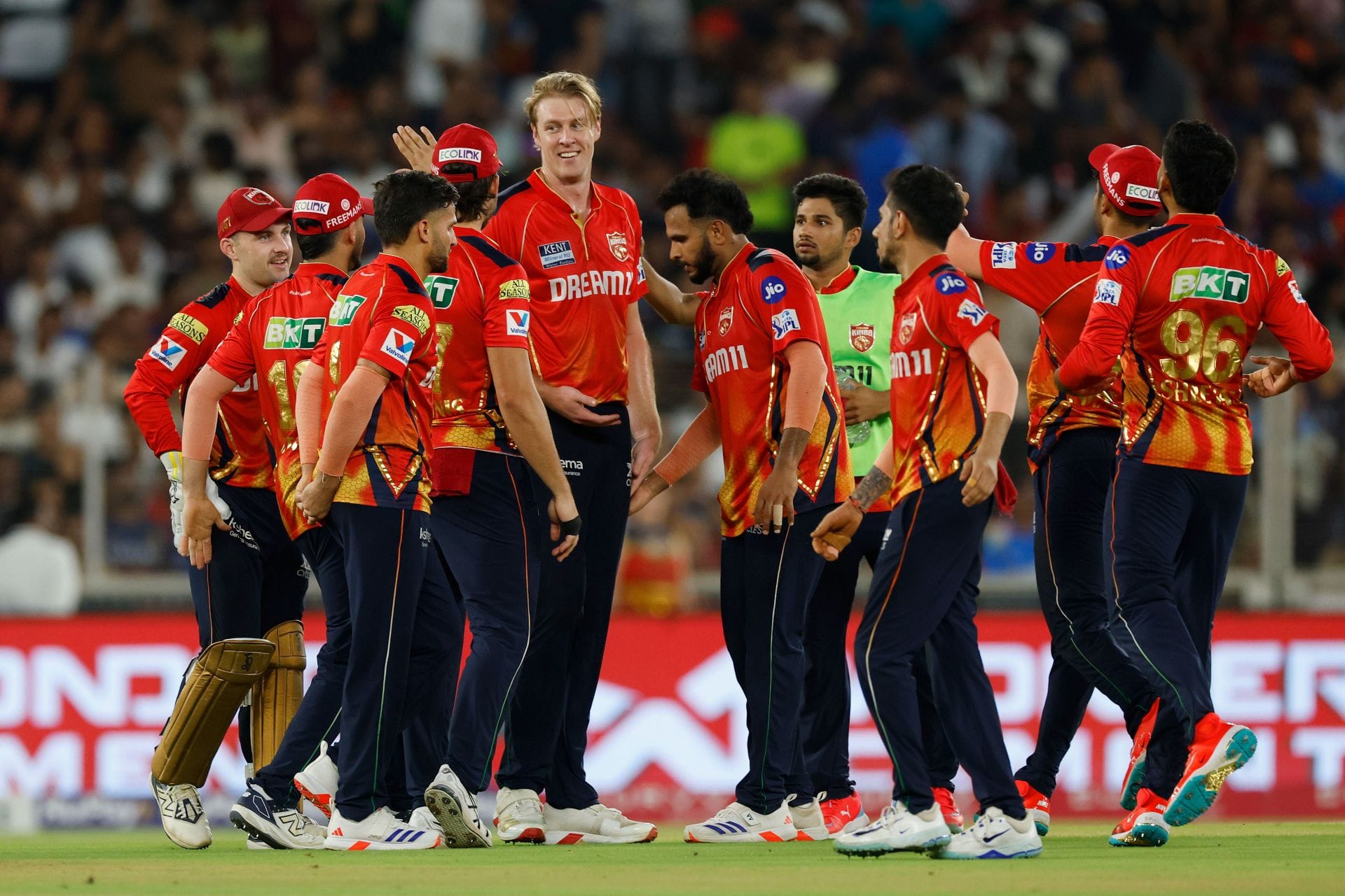 "They can enter the ground with 3 overseas" - Sanjay Bangar picks his ...