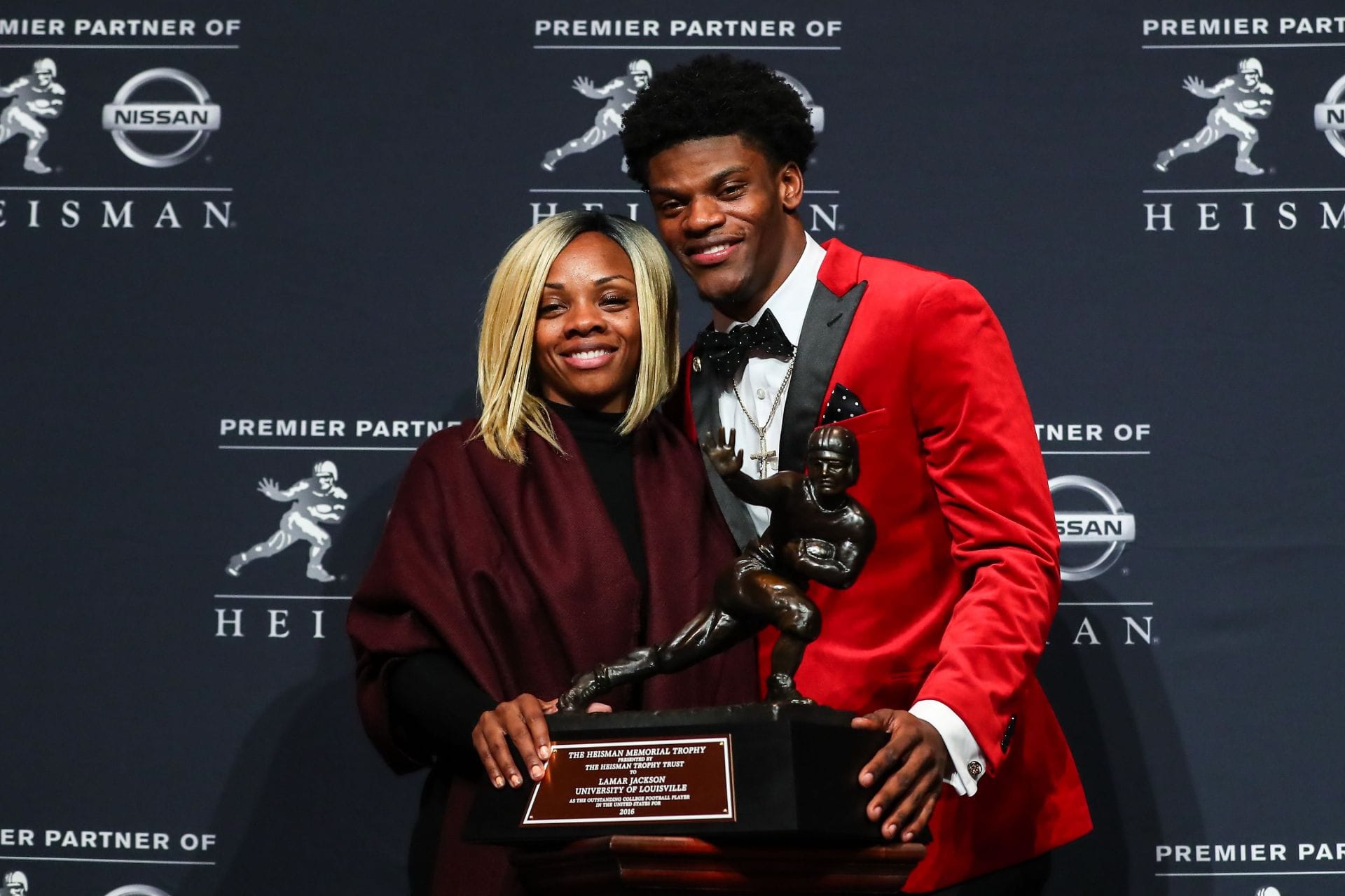 Jason Whitlock raises questions on Lamar Jackson's father's death while ...