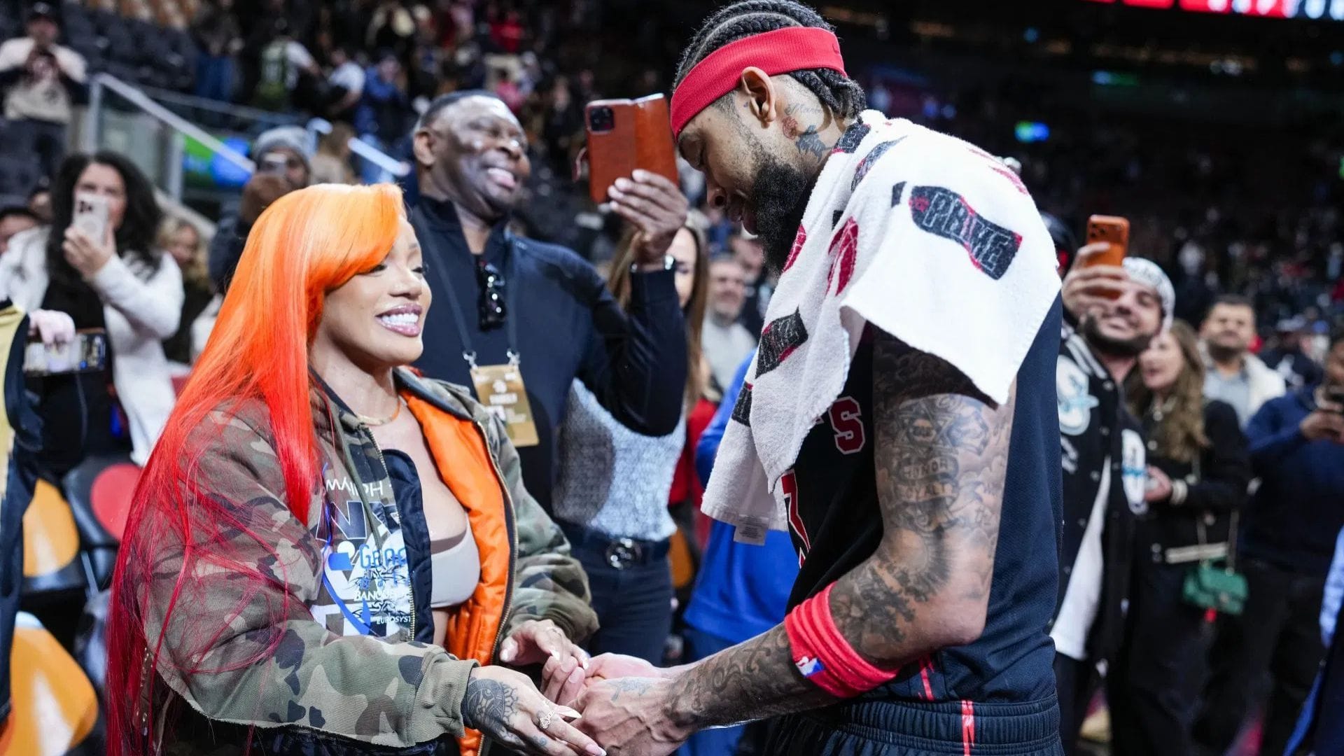 Did GloRilla break up with Brandon Ingram over cheating five times ...