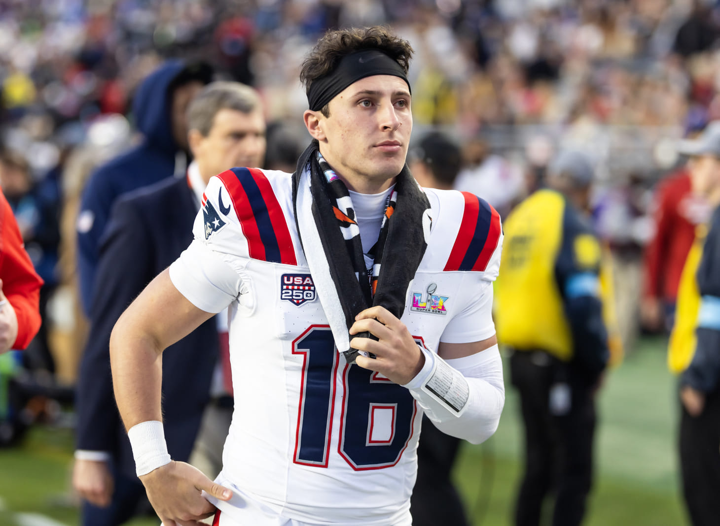 “Overrated meme QB” “Greatest Tom to ever wear Pats uniform”: NFL fans ...