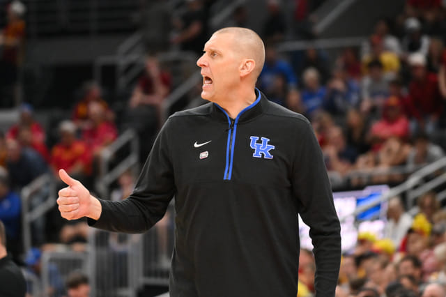 "This is embarrassing," "Bum of a coach": Kentucky fans call for Mark ...