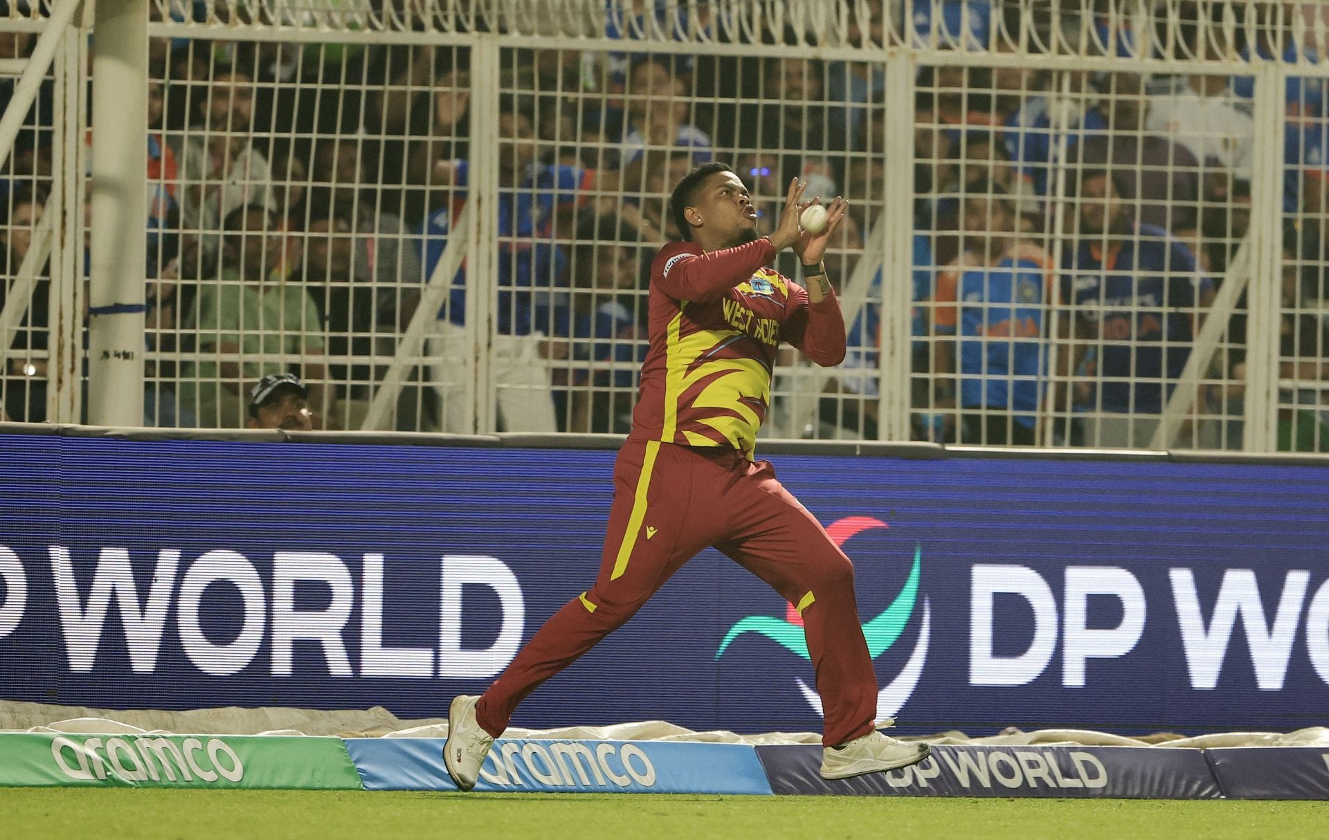 Shimron Hetmyer grabs a stunner to remove dangerous-looking Tilak Varma ...