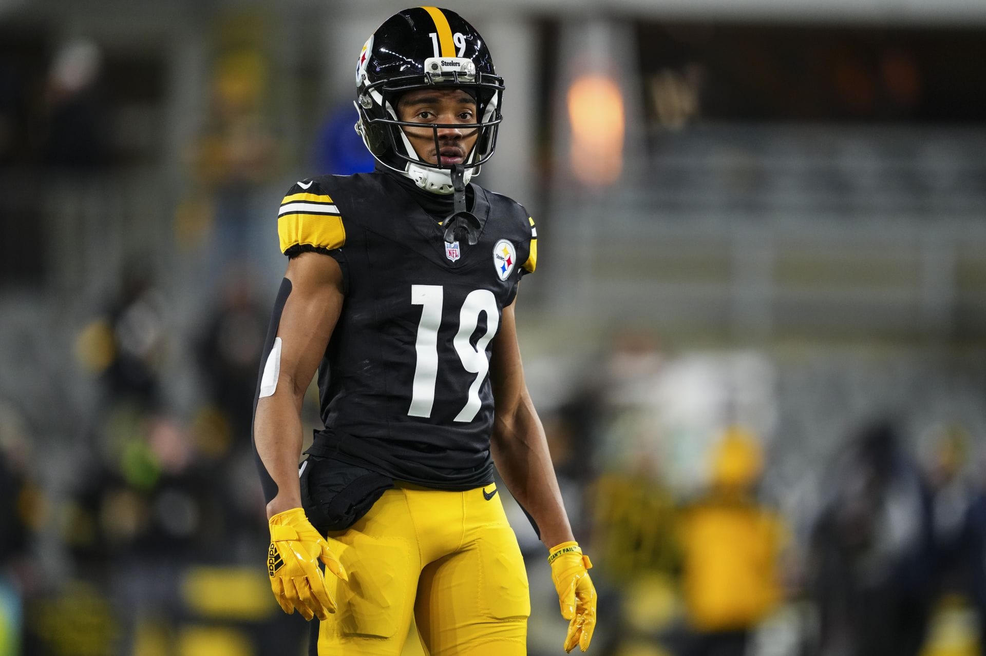 “Waste of money” “Faster Wan’Dale Robinson”: NFL fans react as Giants ...
