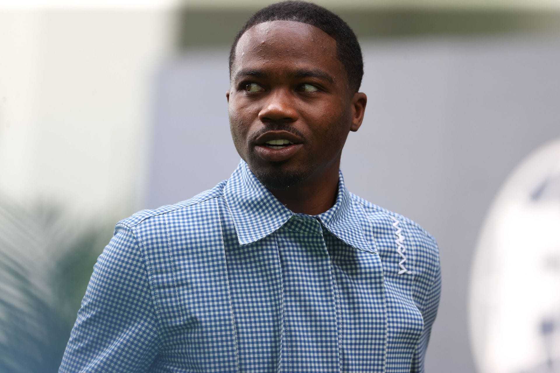 “Chains over chivalry”- Roddy Ricch sparks debate after viral clip ...