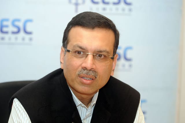 Sanjiv Goenka involved in tense interaction with Rishabh Pant and ...