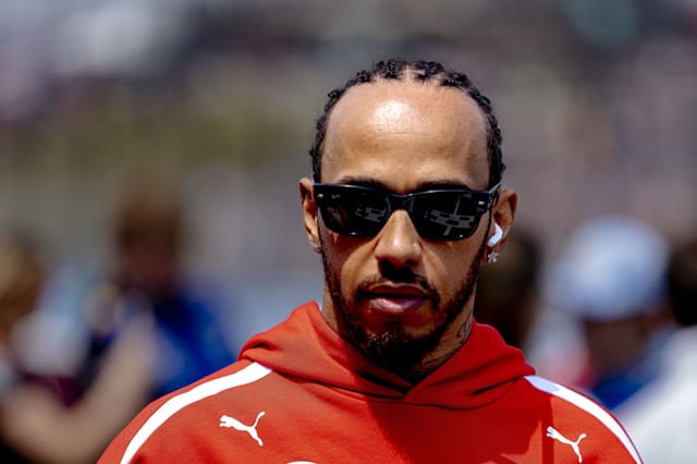 "Biggest hypocrite in sports": Fans react to Lewis Hamilton's latest ...