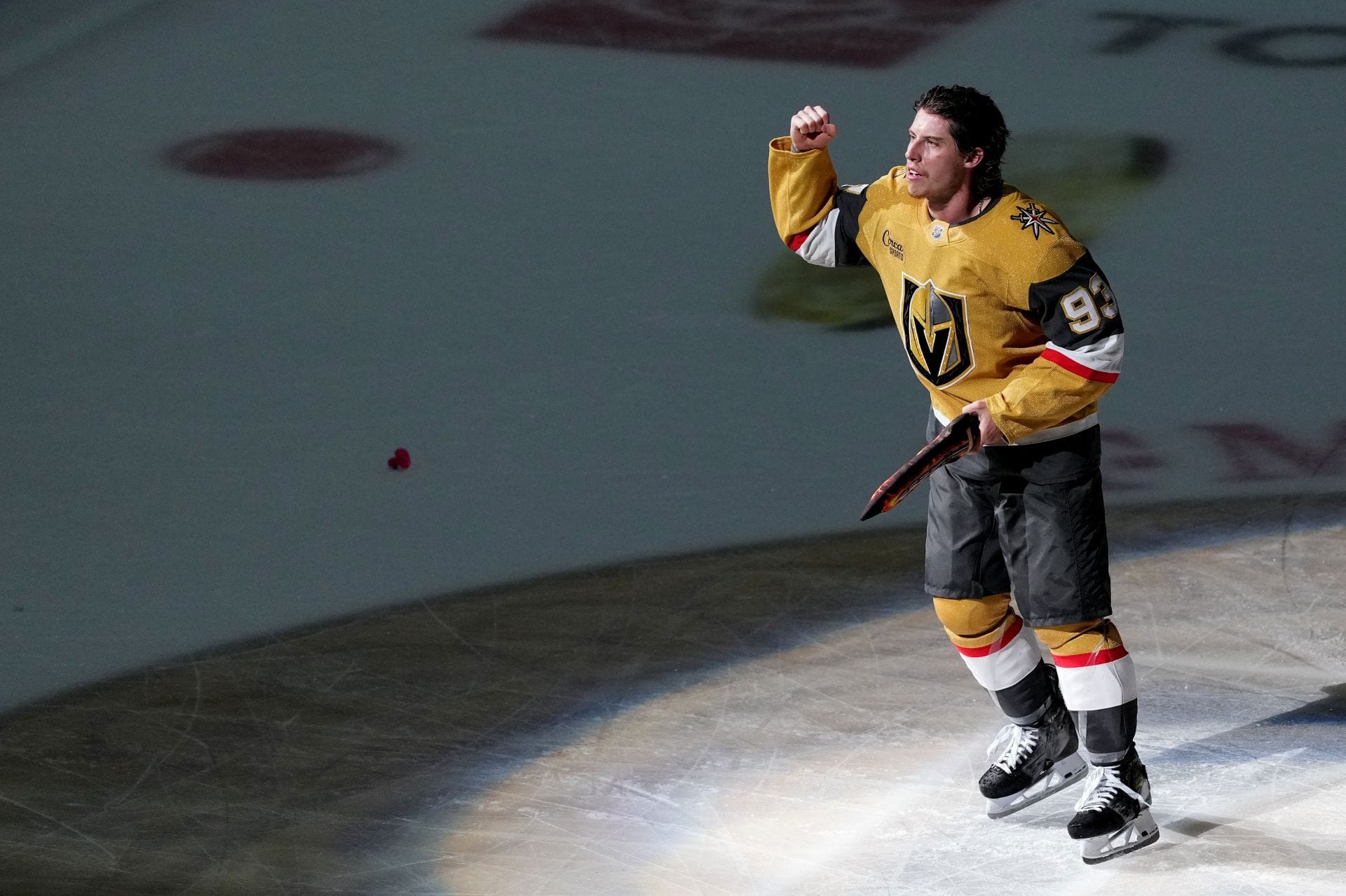 Mitch Marner credits parents for withstanding "dark moments" in Toronto ...