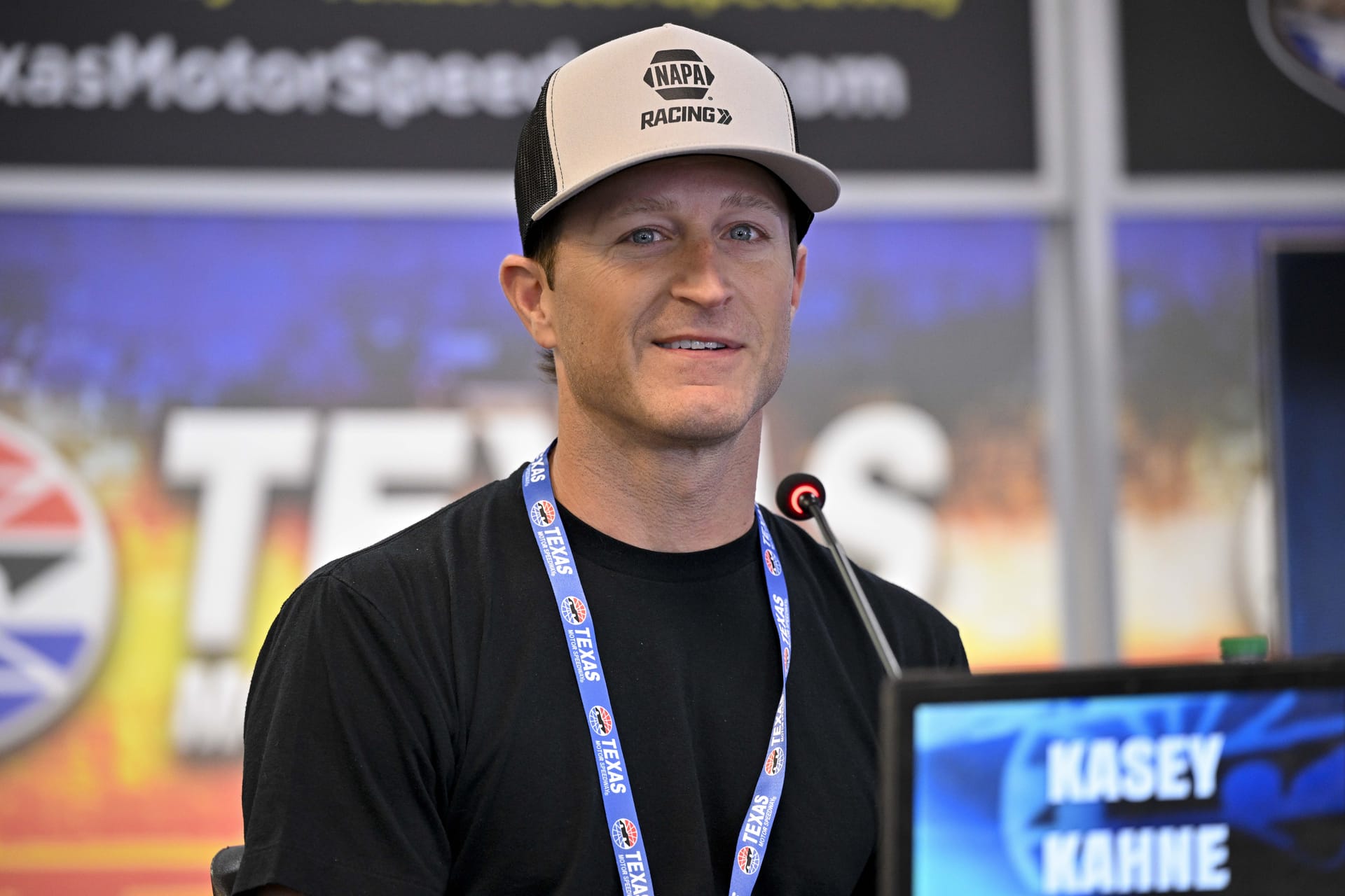 Kasey Kahne’s girlfriend drops heartfelt message as NASCAR icon gets ...