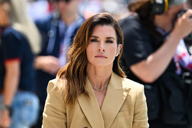 In photo: Danica Patrick makes a fashion statement in a chic polka dot ...