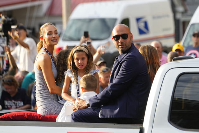 PICTURES: Derek Jeter's wife Hannah turns heads in white midi dress at ...