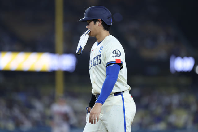 "Must think he's on the Angels";"Just pathetic" - Fans react to Shohei ...