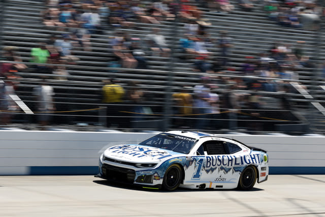 NASCAR Green Flag Time Today: When will the 2026 Dover Motor Speedway ...