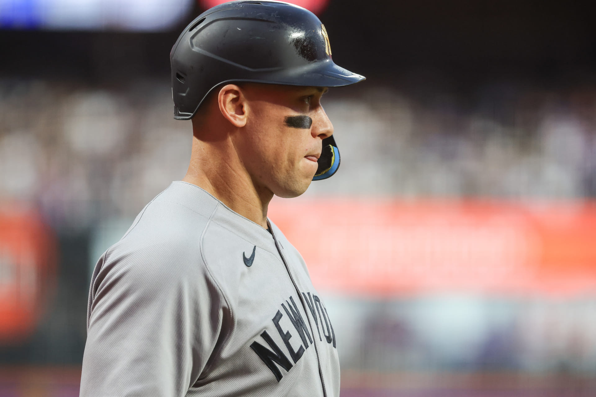 "Aaron Judge is brainwashed from Aaron Boone" - Fans rip Yankees ...