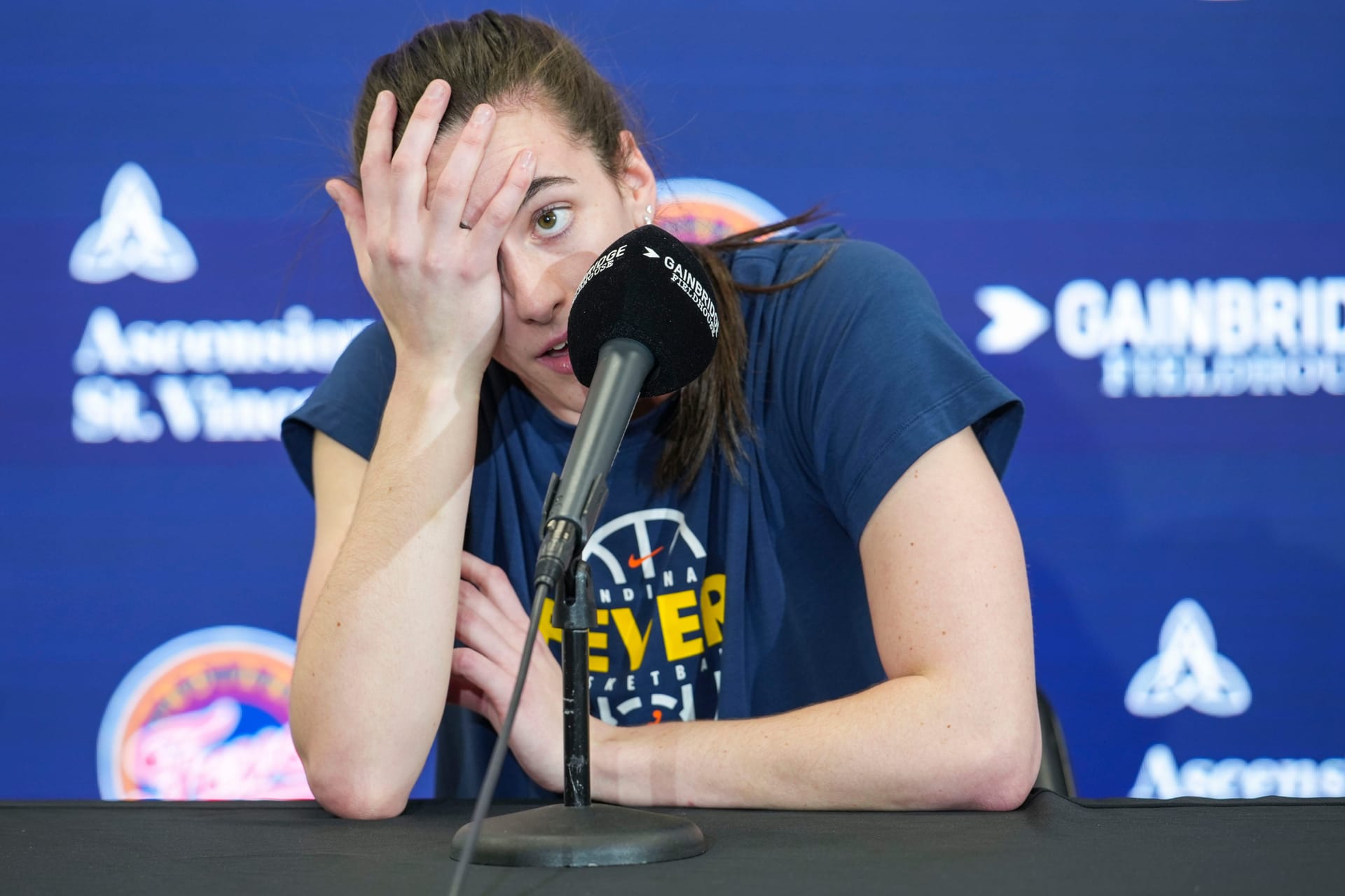 "CC is so shellshocked", "She’s struggling mentally" - WNBA Fans React ...