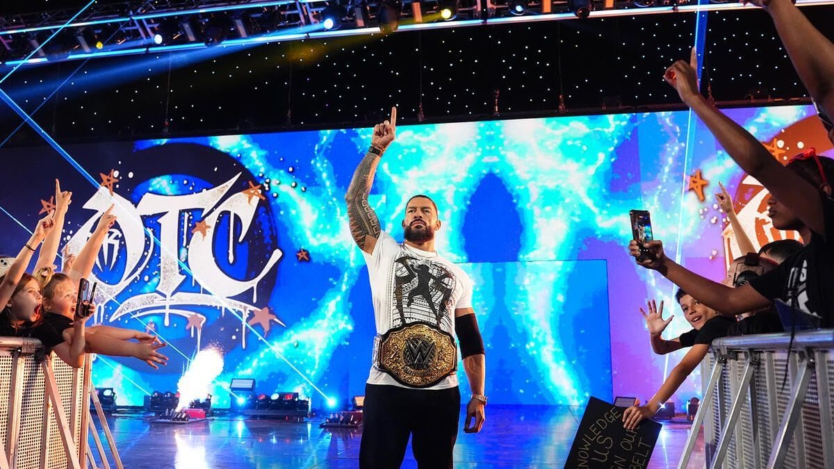 WWE Veteran Takes Shot At Iconic Roman Reigns Storyline - "Mediocre At ...