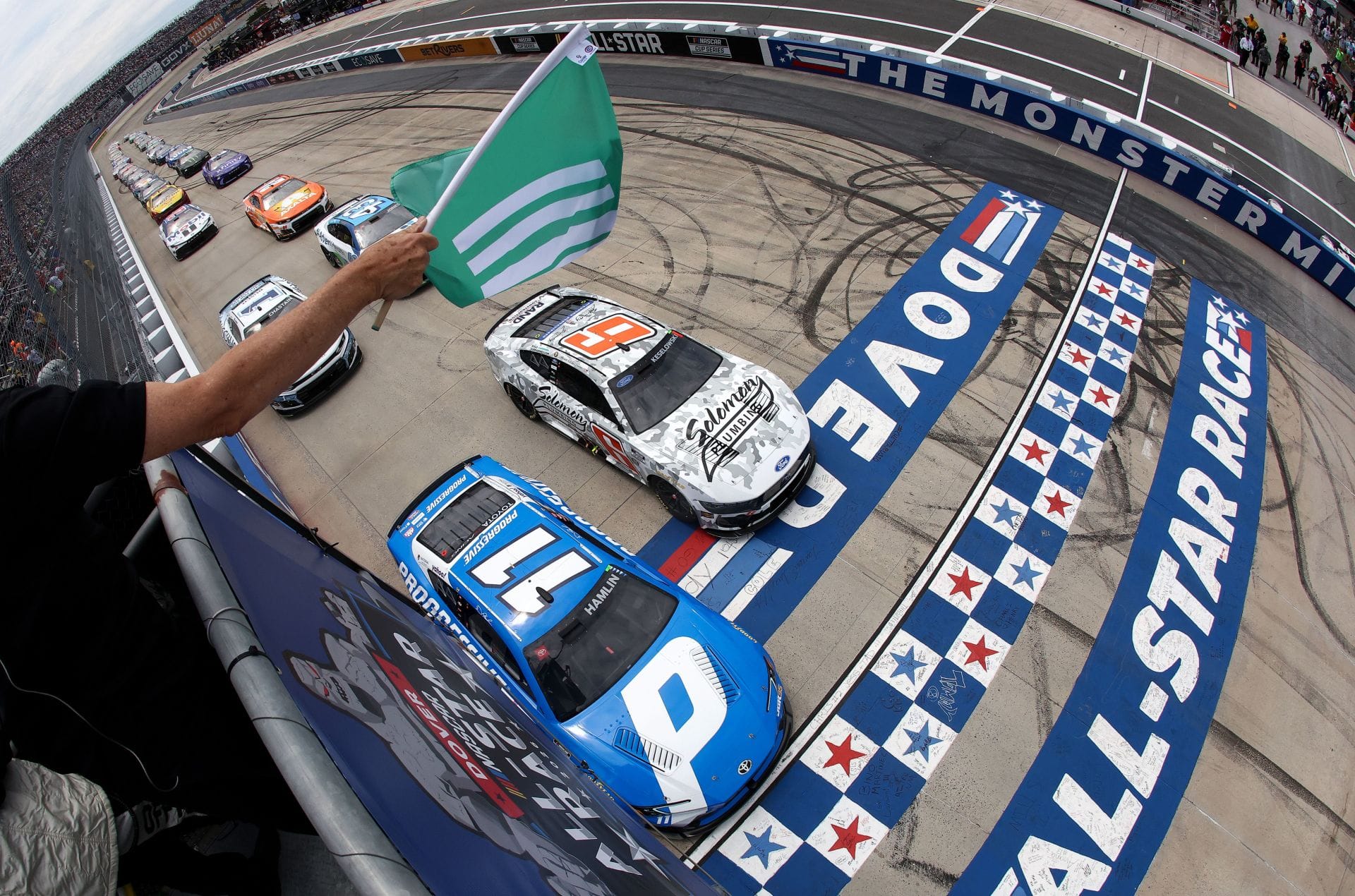 “Ruined all the excitement”: Fans bash NASCAR for competition caution ...
