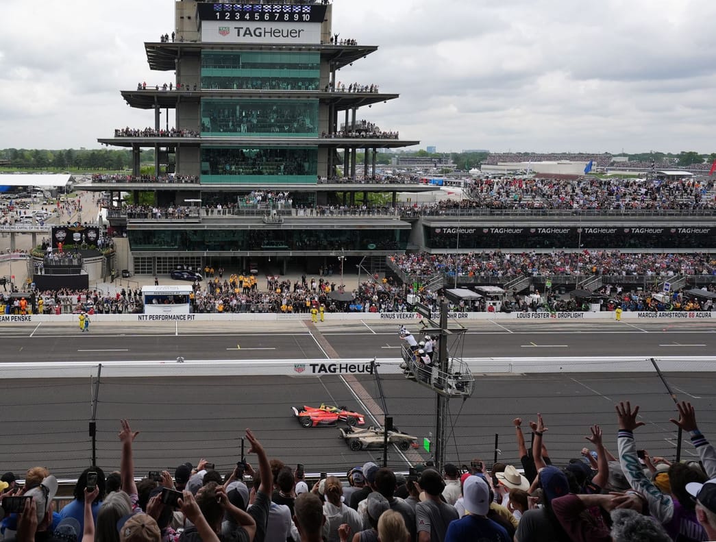 Marco Andretti comforts a weeping David Malukas after losing the Indy ...