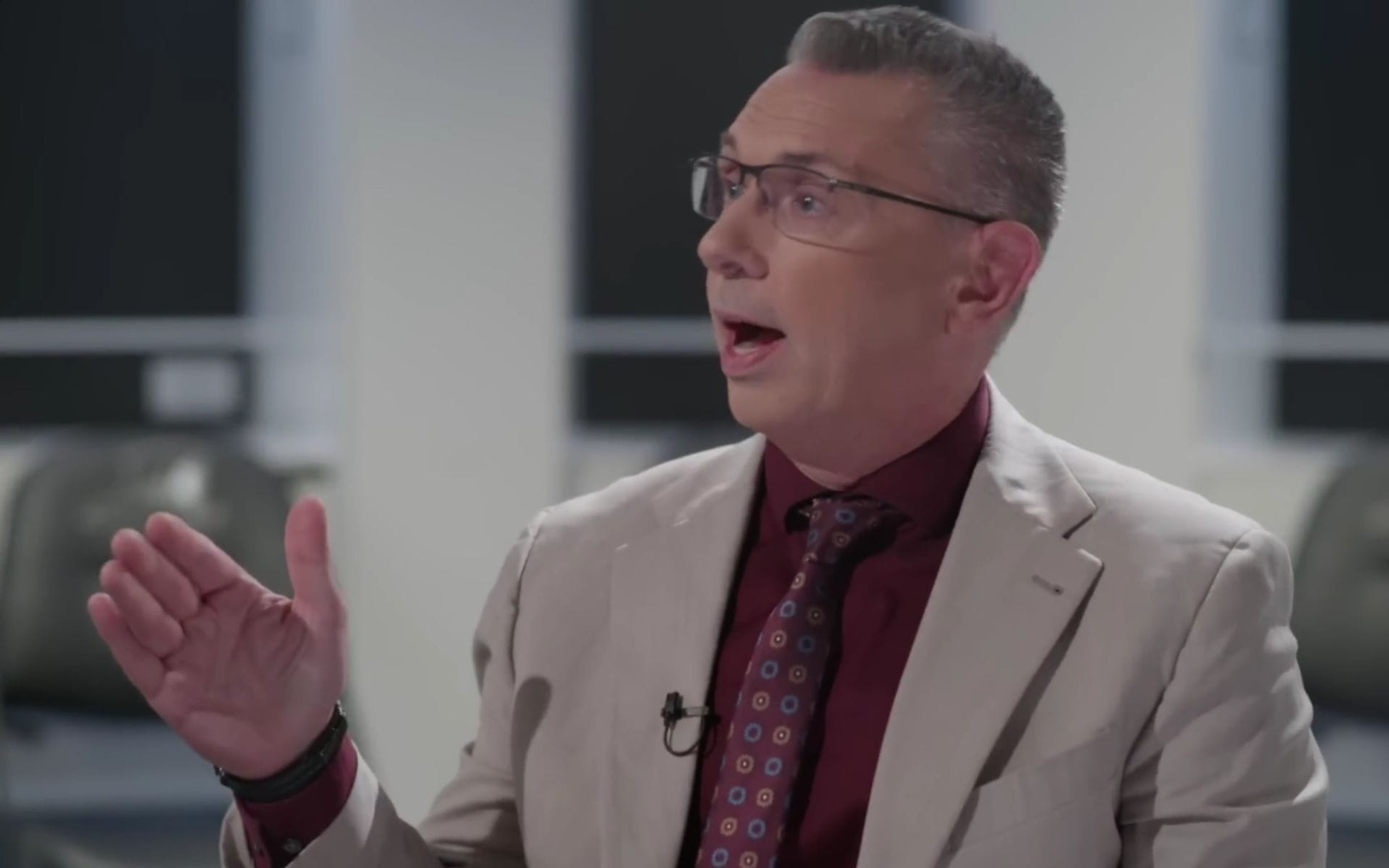 Michael Cole calls 36-year-old WWE star a future Champion despite ...