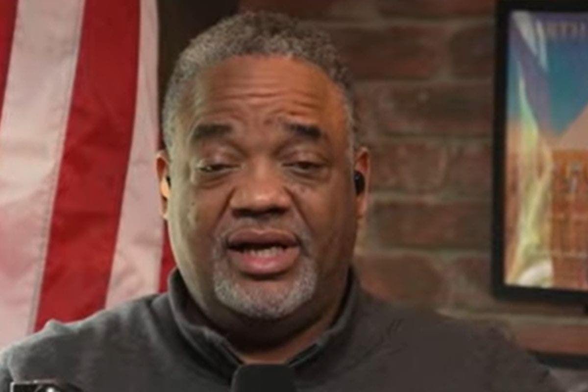 "Forces women to level playing field with sexual favors": Jason ...
