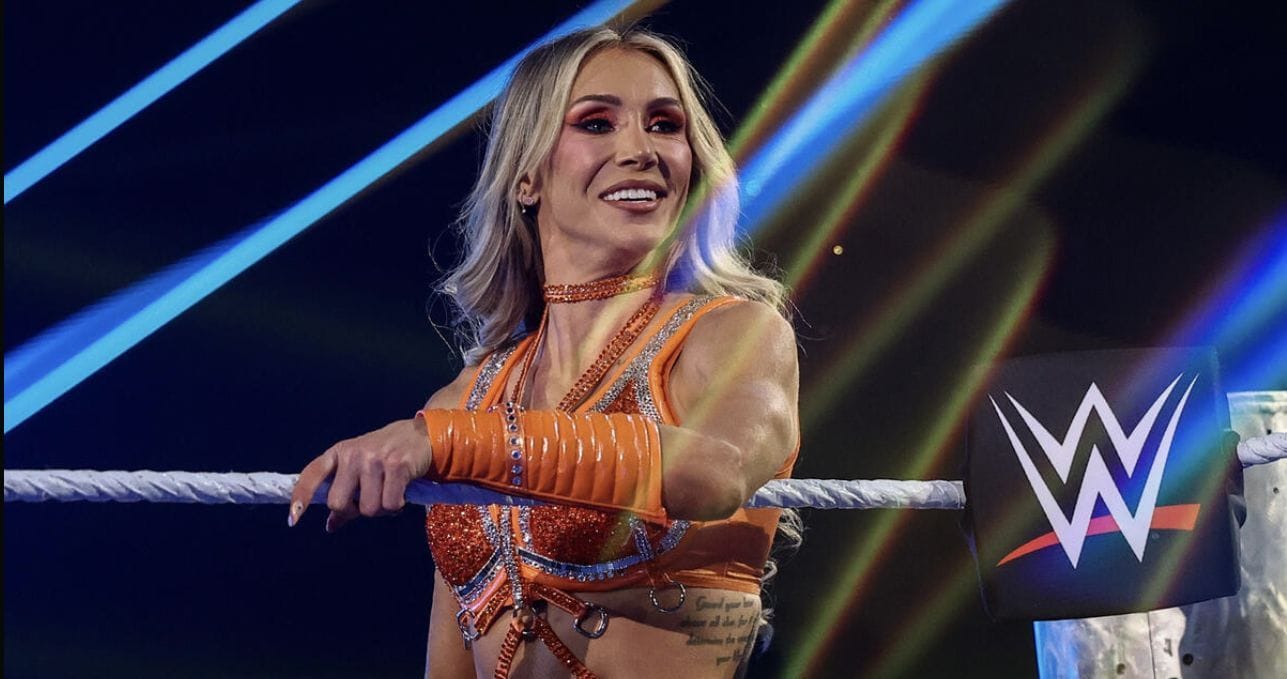 Charlotte Flair suffers wardrobe mishap on SmackDown; WWE fails to cut ...