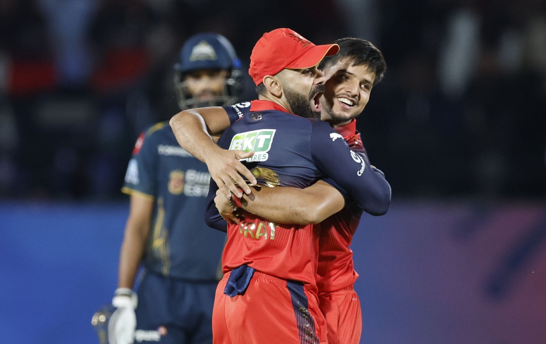 Rasikh Salam takes a brilliant diving catch off his own bowling to ...