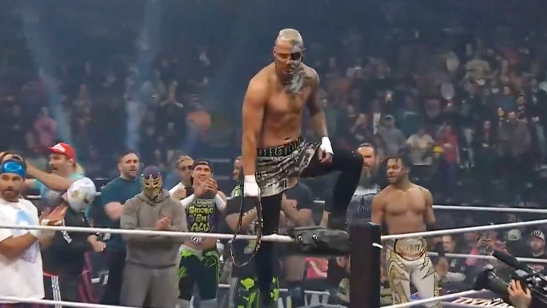 Real reason behind AEW star getting replaced in title match against ...