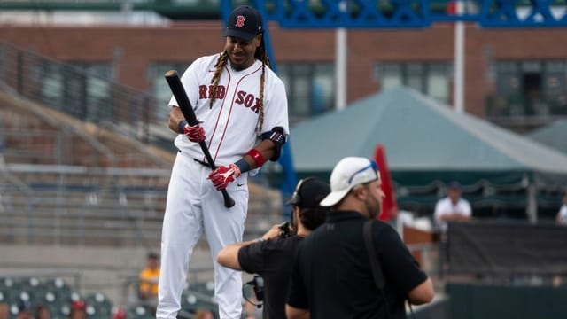 "David Ortiz about to beat his a**"; "Sickening" - Fans react to Red ...