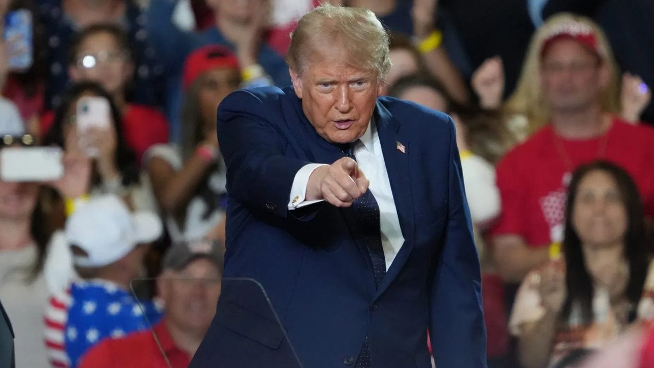 "Don’t Need This Bad Juju Right Now": Knicks Fans Oppose Donald Trump's ...